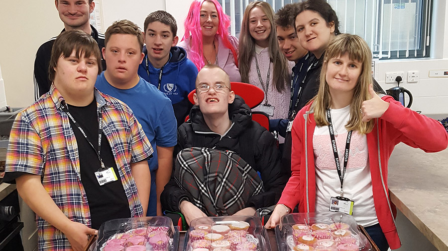 Students Raise Money for Breast Cancer Awareness